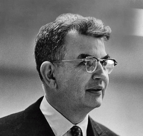 Ronald Coase: A Century of Economics - Books & ideas